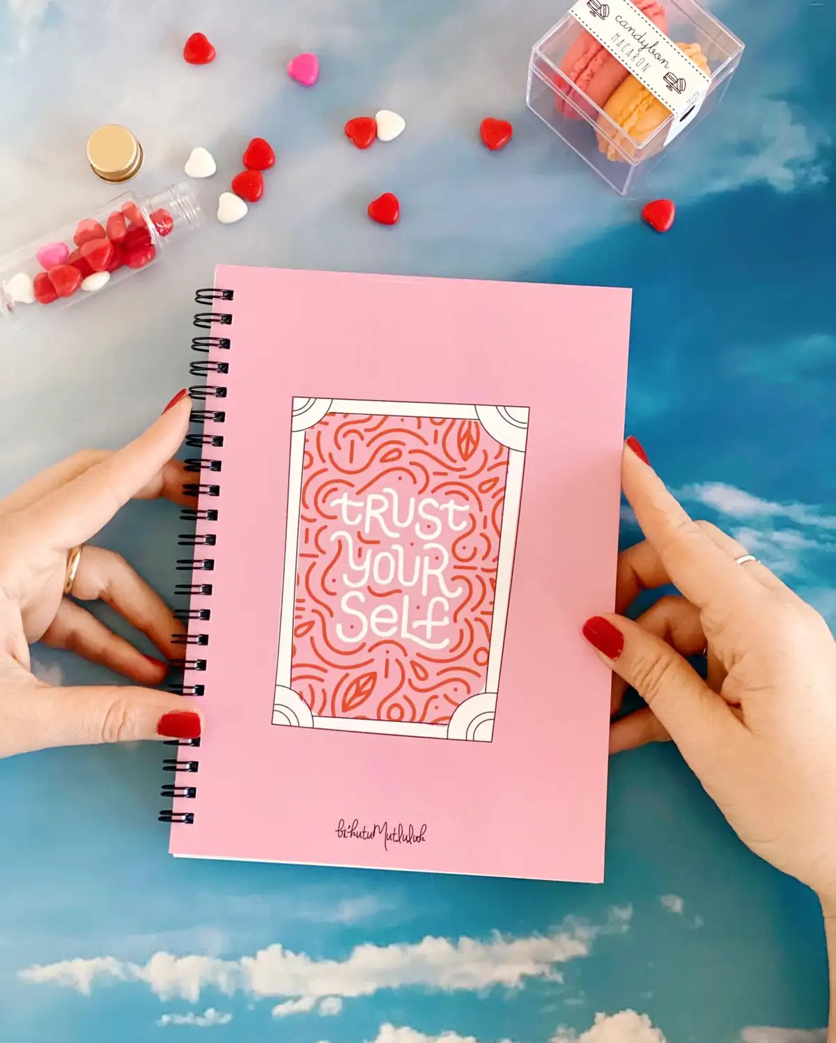 N176 Trust Your Self Doodle A5 Spiralli Defter - Bikutumutluluk