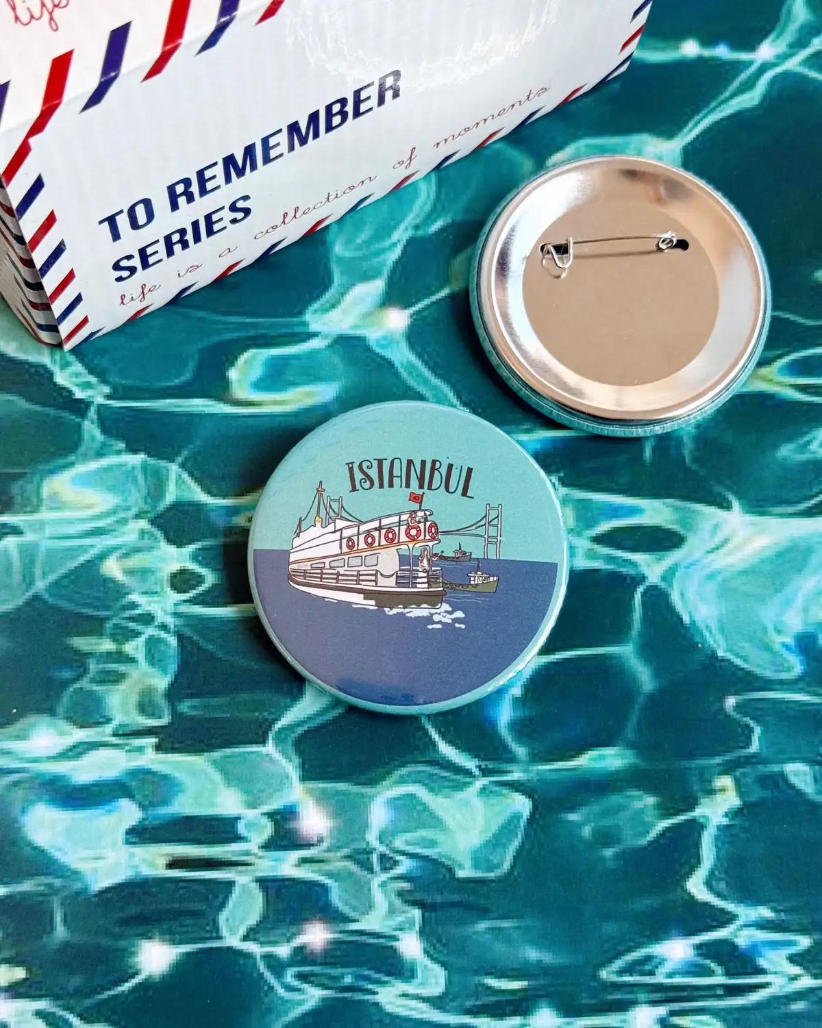 İstanbul Vapur Buton Rozet - Bikutumutluluk