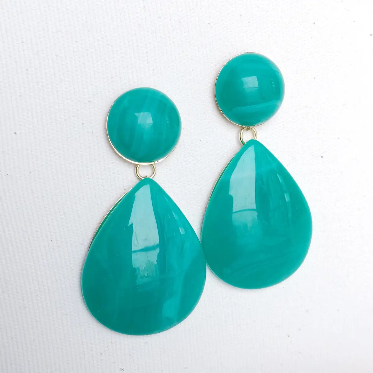 Göz Dolduran Şıklık - Yeşil Damla Küpe - Bikutumutluluk