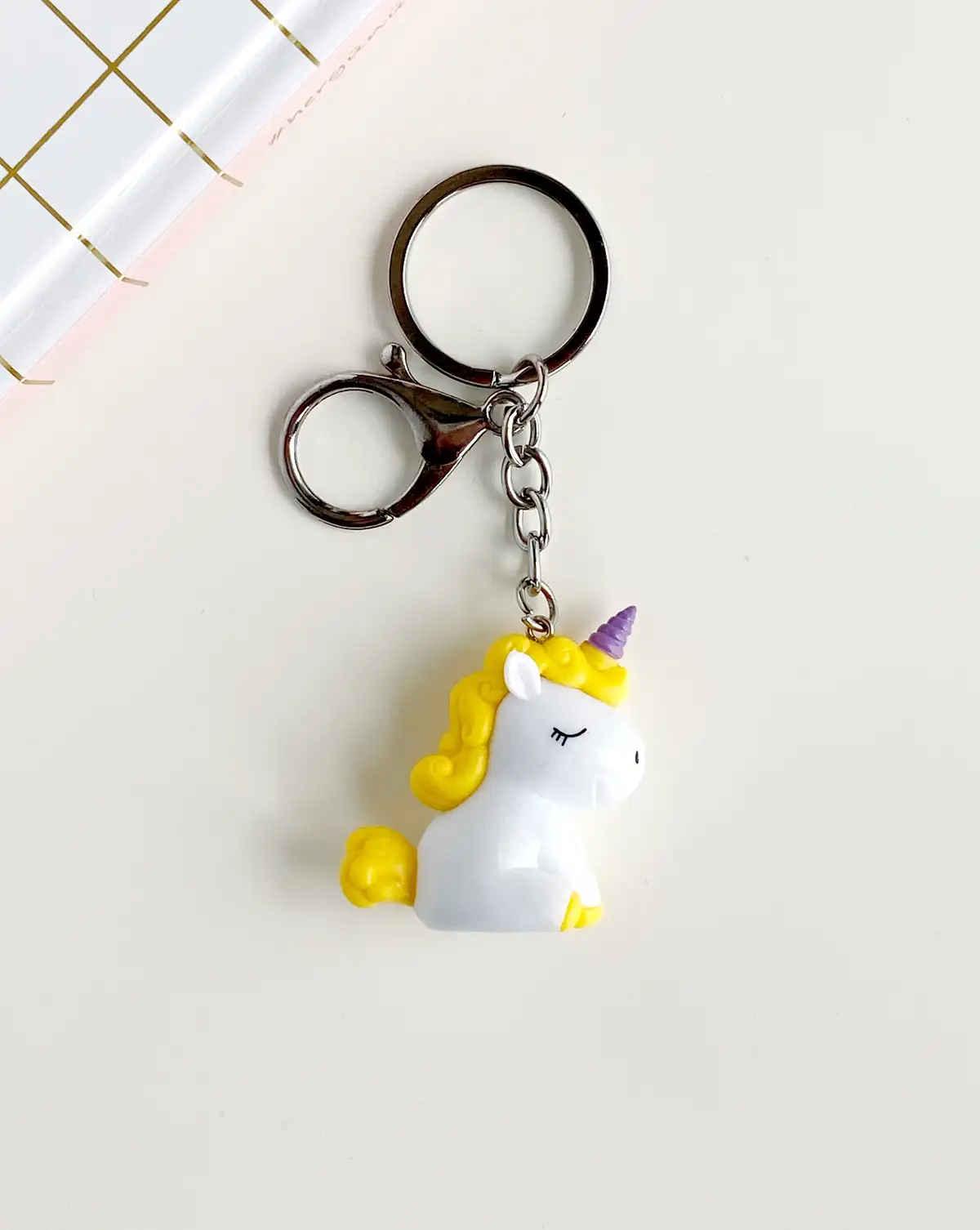 Aksesuar Anahtarlık | Beyaz Unicorn Anahtarlık | Mavi Boynuzlu Sarı Saçlı