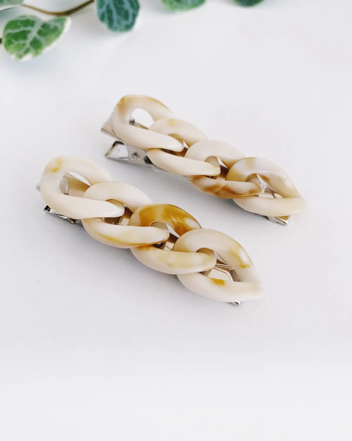 Bej Mermer Zincir Yan Saç Tokası