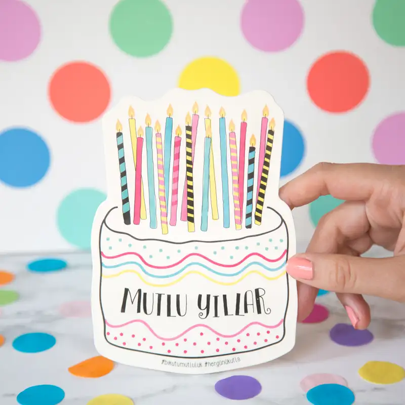 Mutlu Pasta Doğum Günü Kartı - Bikutumutluluk